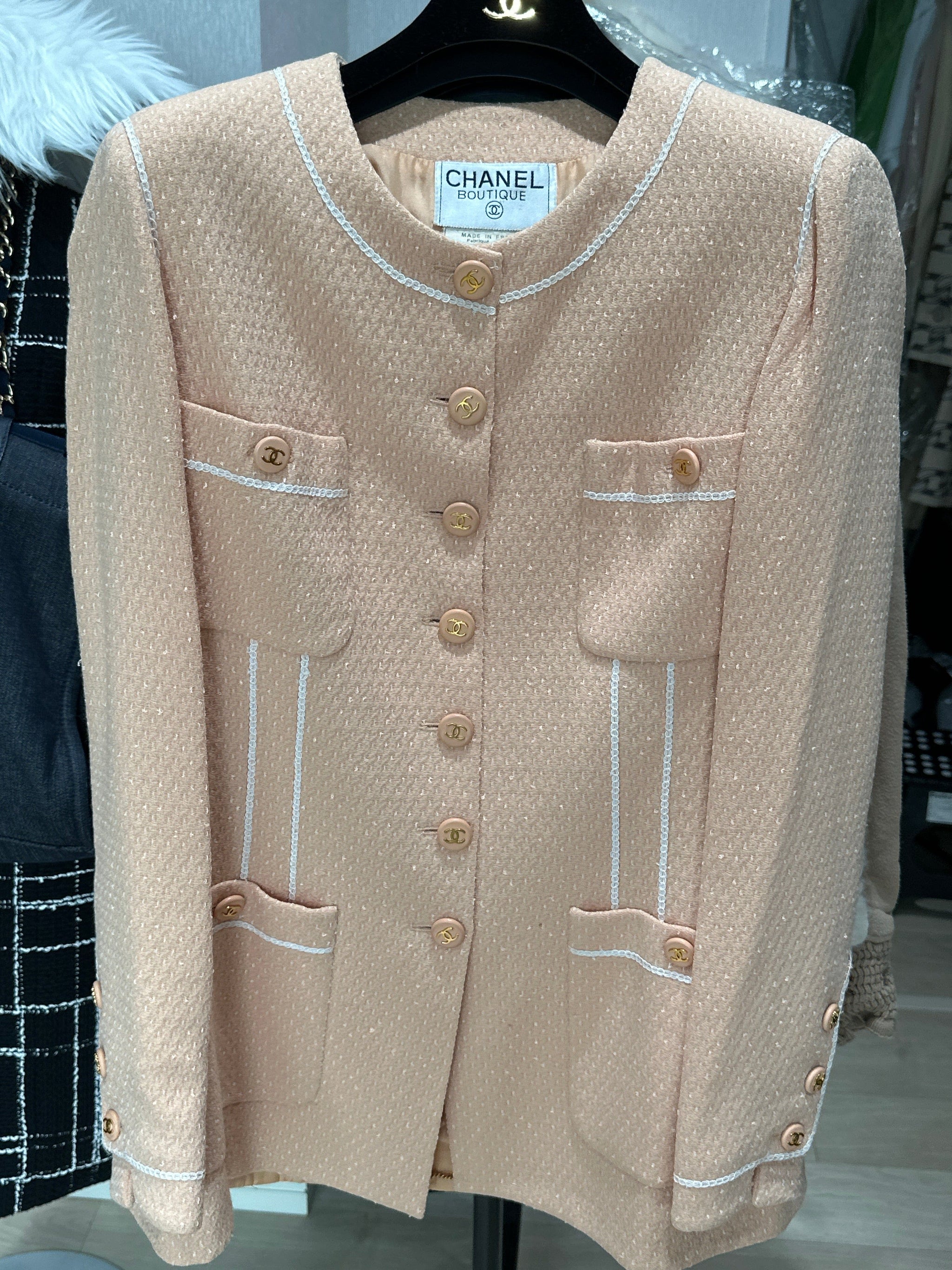 Chanel peach 94C blazer – Luxury Promise