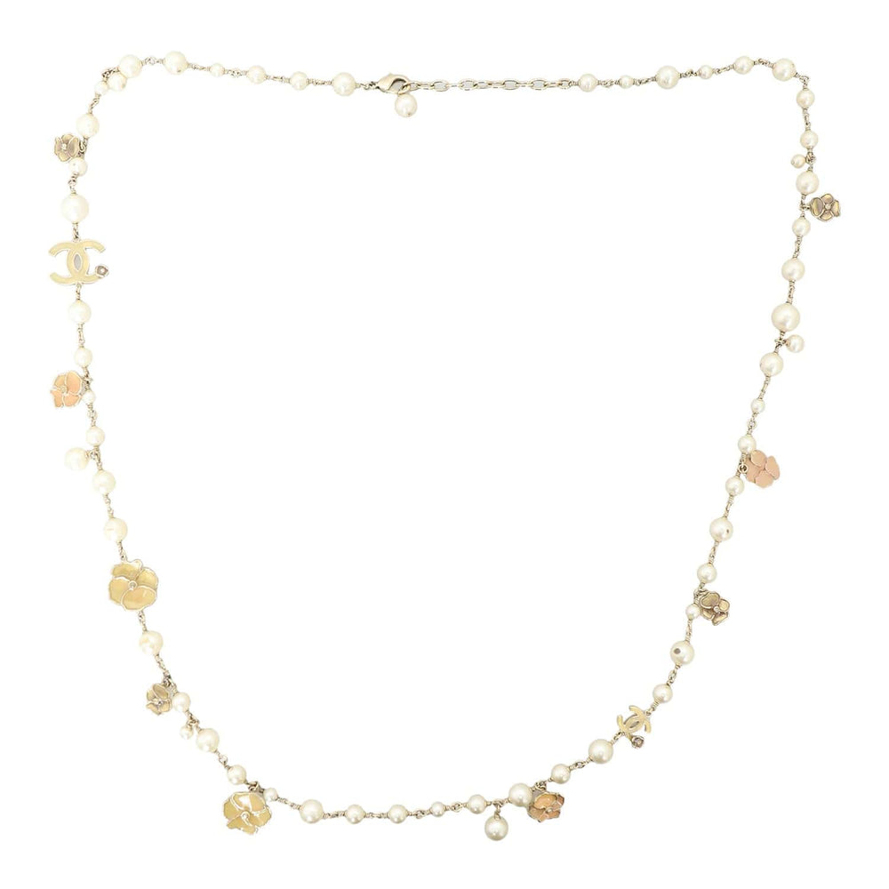Chanel 13C Pearl & Camellia Necklace – Luxury Promise