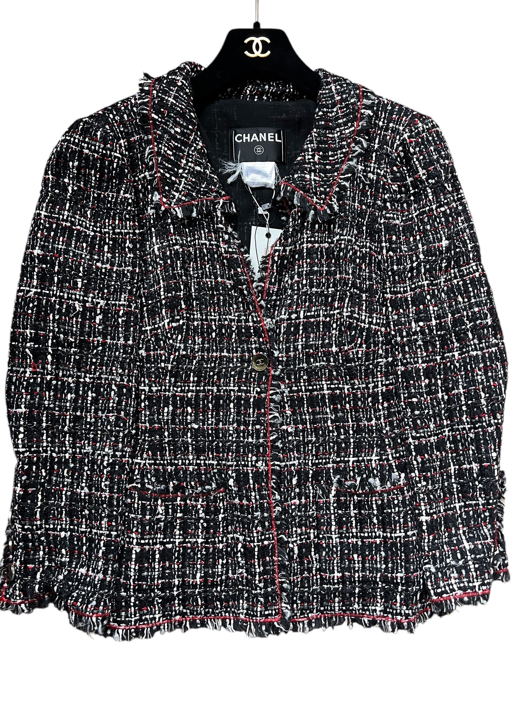 Chanel 2005 Black/Red Tweed Jacket DXBK0067 – Luxury Promise
