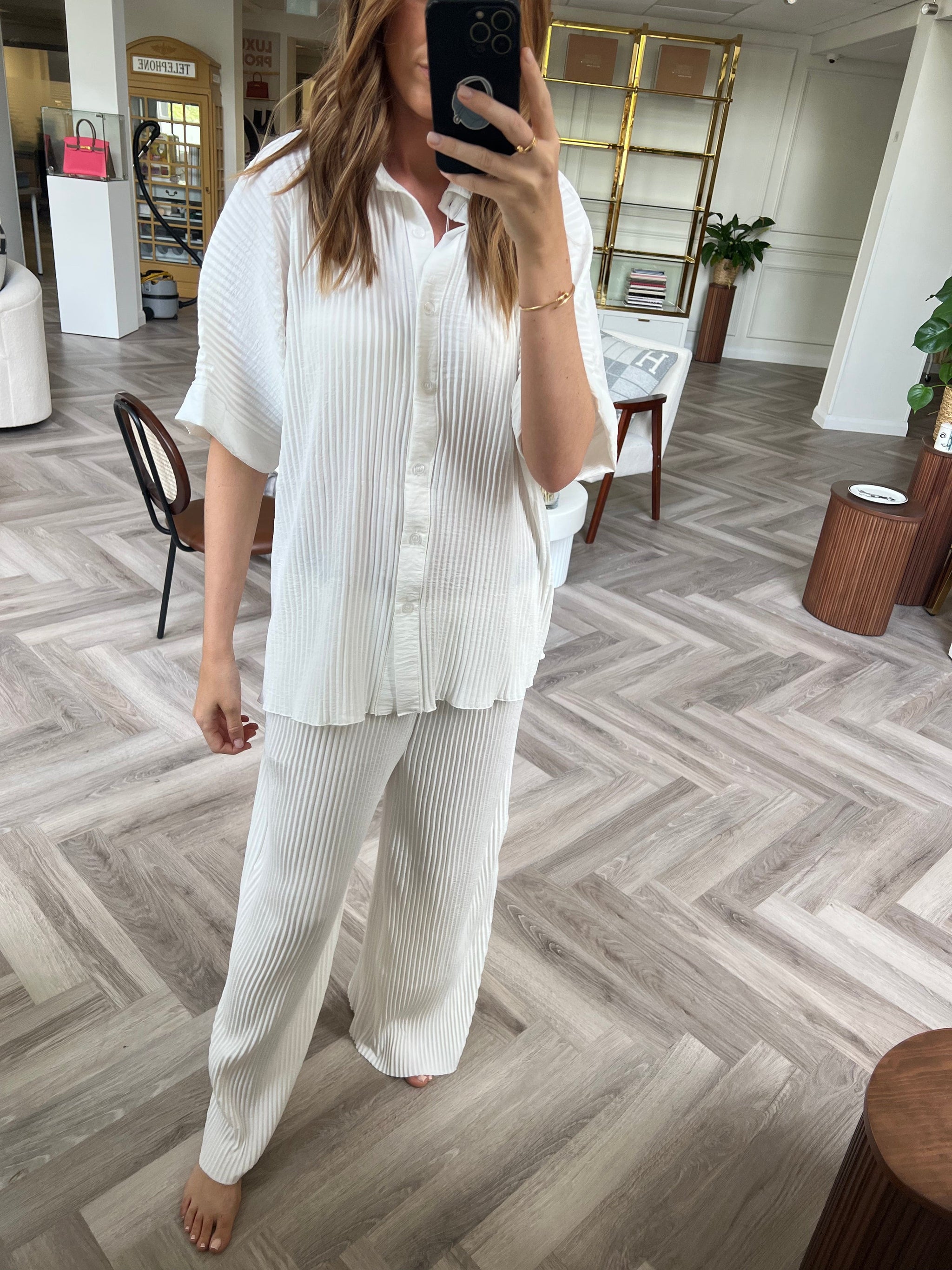 Brandi White Pleated Trouser Set AVL1207 – LuxuryPromise