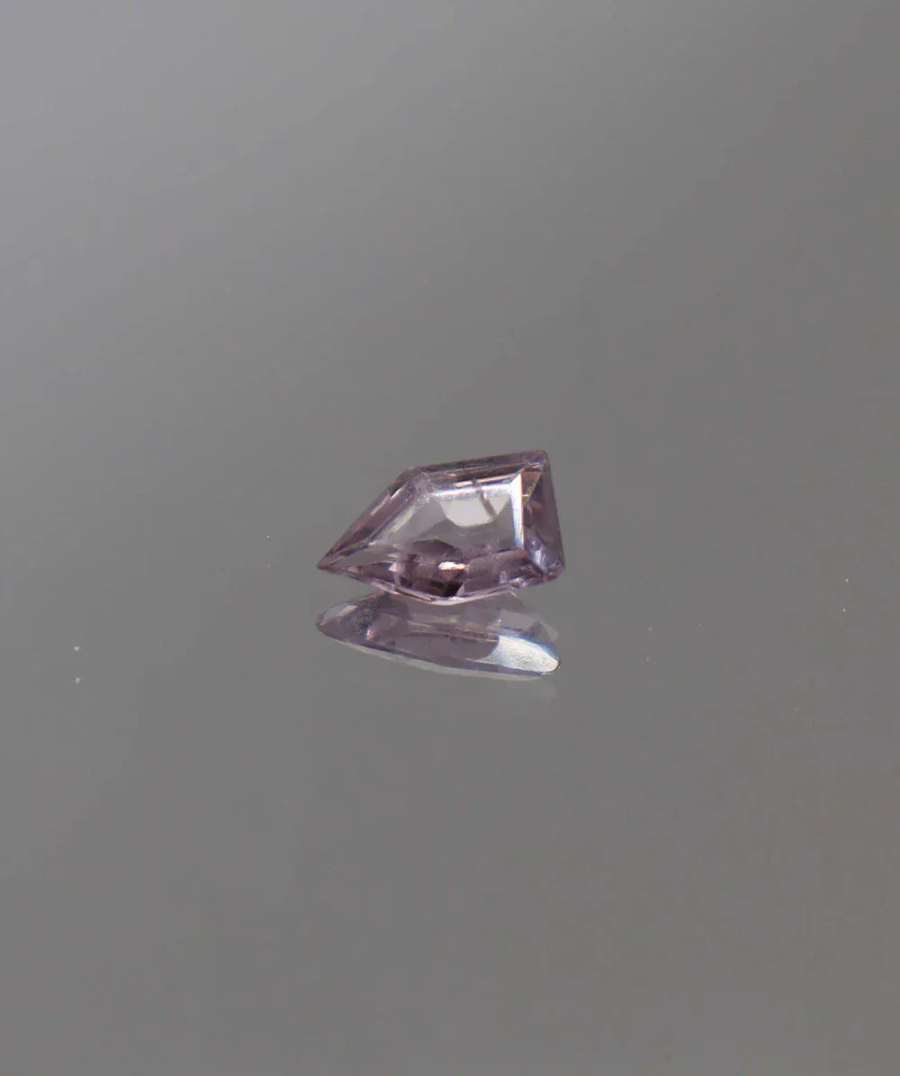 0.82ct Light Purple Spinel Custom cut DXBCS3010 – Luxury Promise