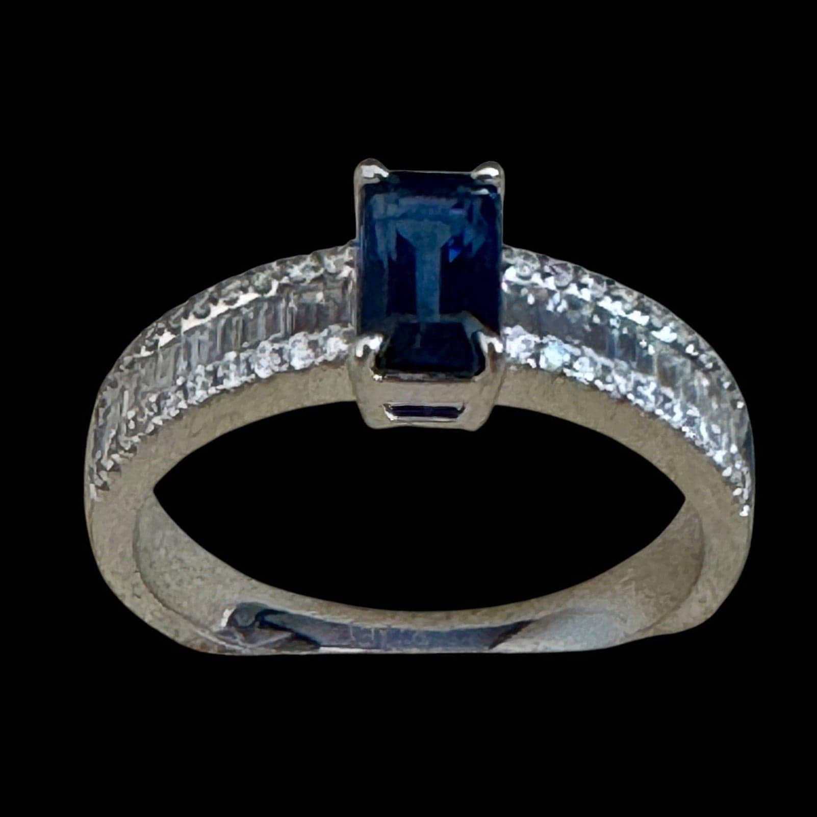 1.05ct "Royal Blue" Natural Sapphire & 0.45ct Diamond Ring – Luxury Promise
