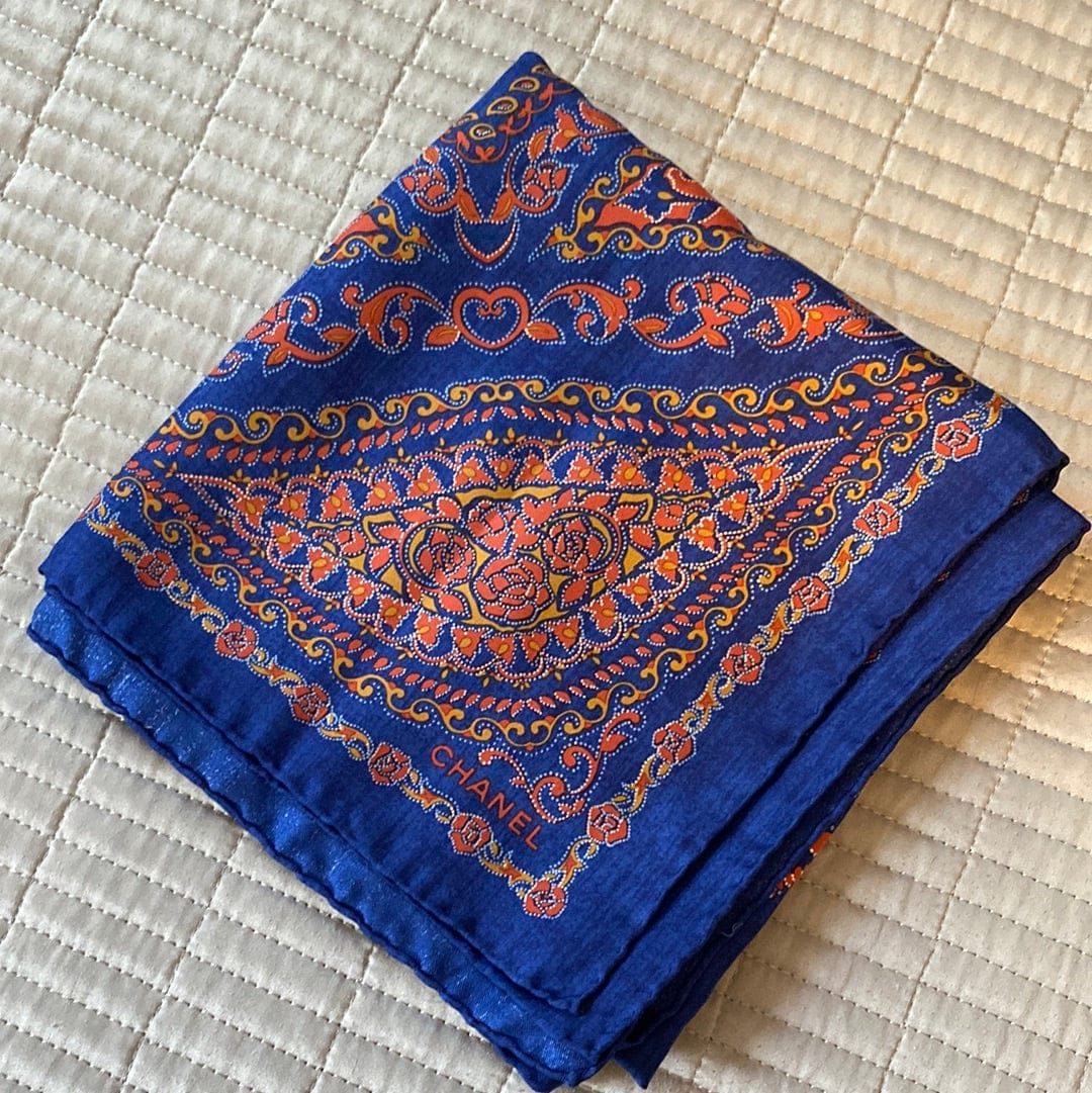 Chanel navy and orange silk scarf with central CC logo AEL1090 ...