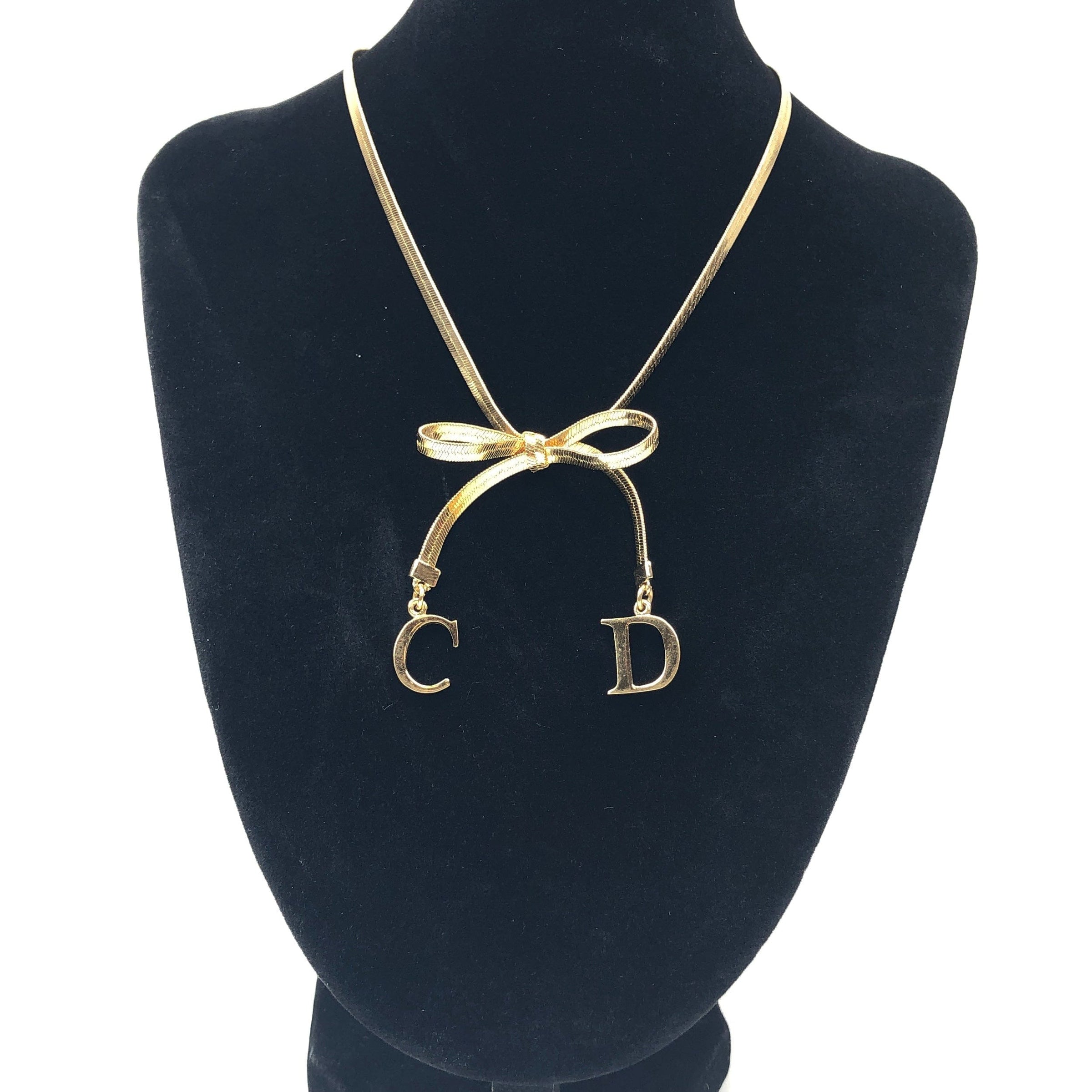 Dior Ribbon X Logo Necklace – LuxuryPromise
